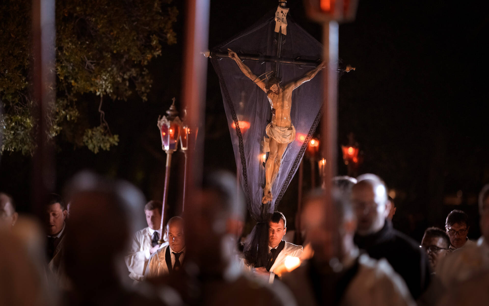 Uskrs – Procesija “Za Križen” | Visit Jelsa.