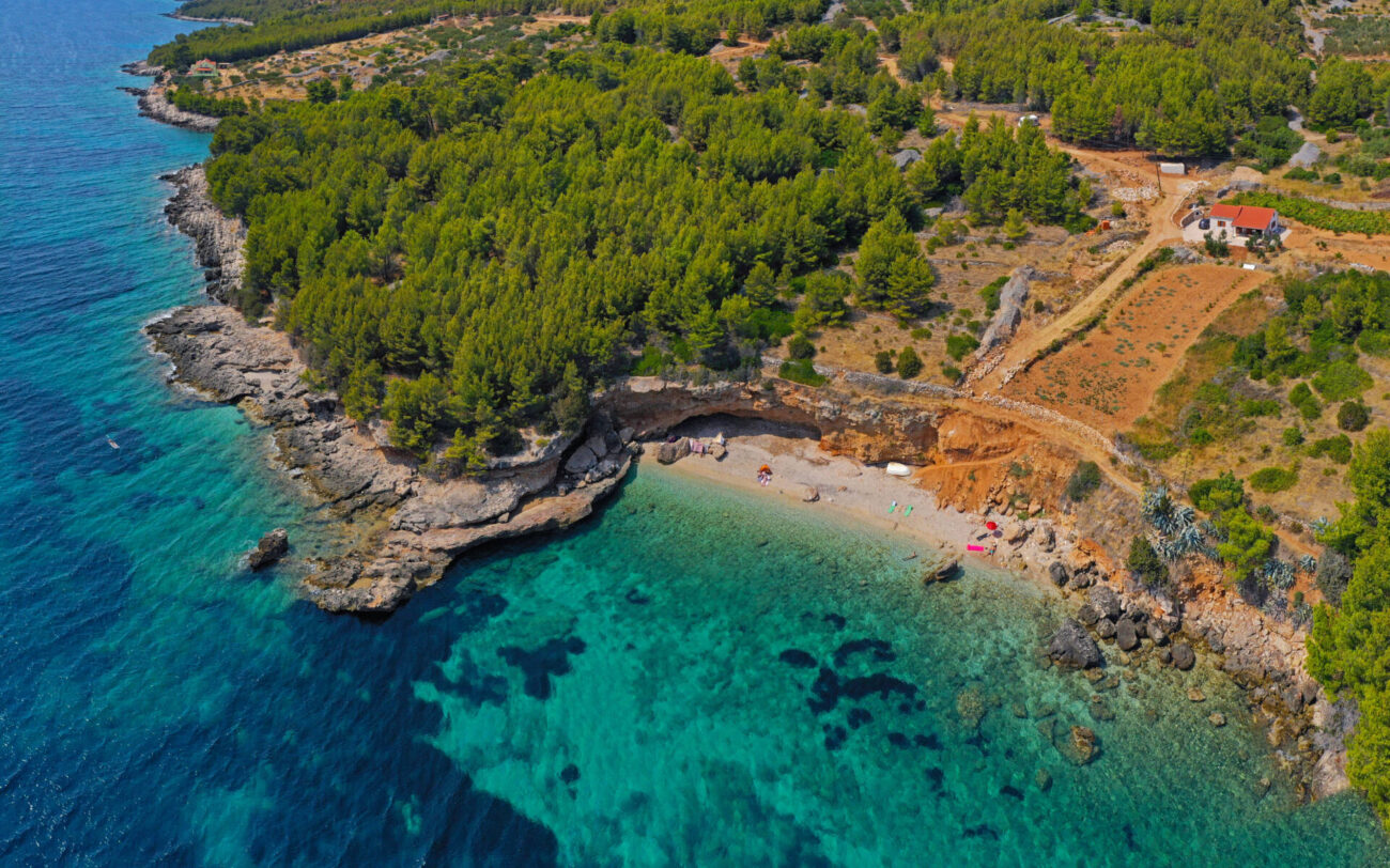 Jelsa's Beaches | Visit Jelsa.
