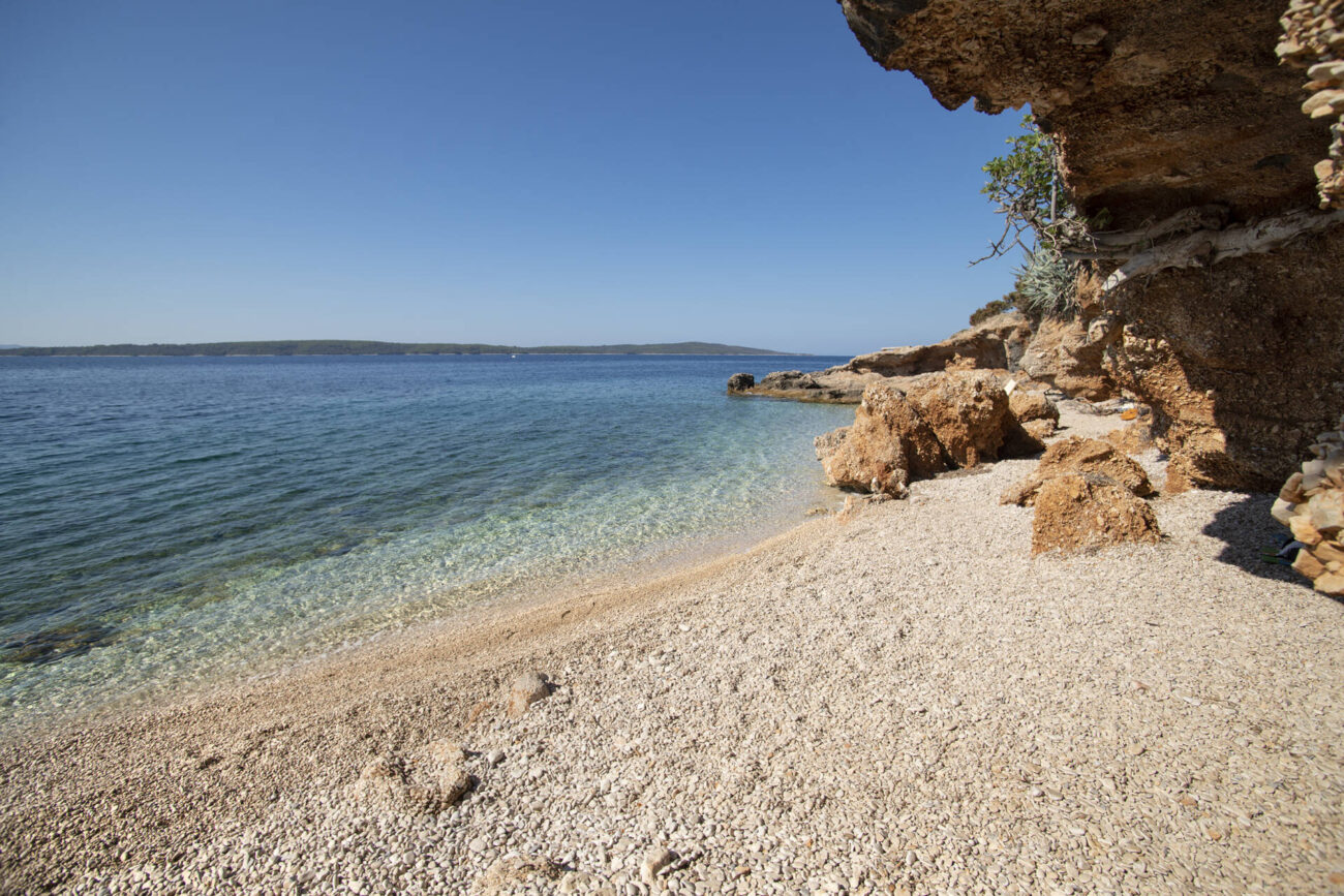 Jelsa's Beaches | Visit Jelsa.