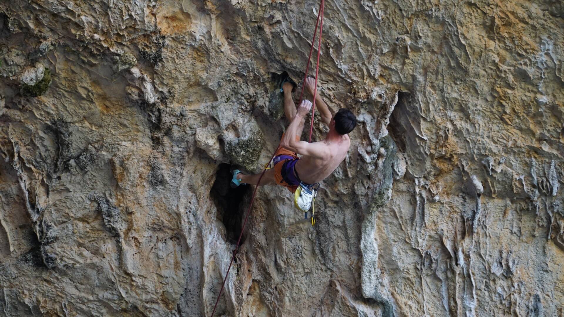 ODRŽAN 1. Hvar Climbing Festival | Visit Jelsa.